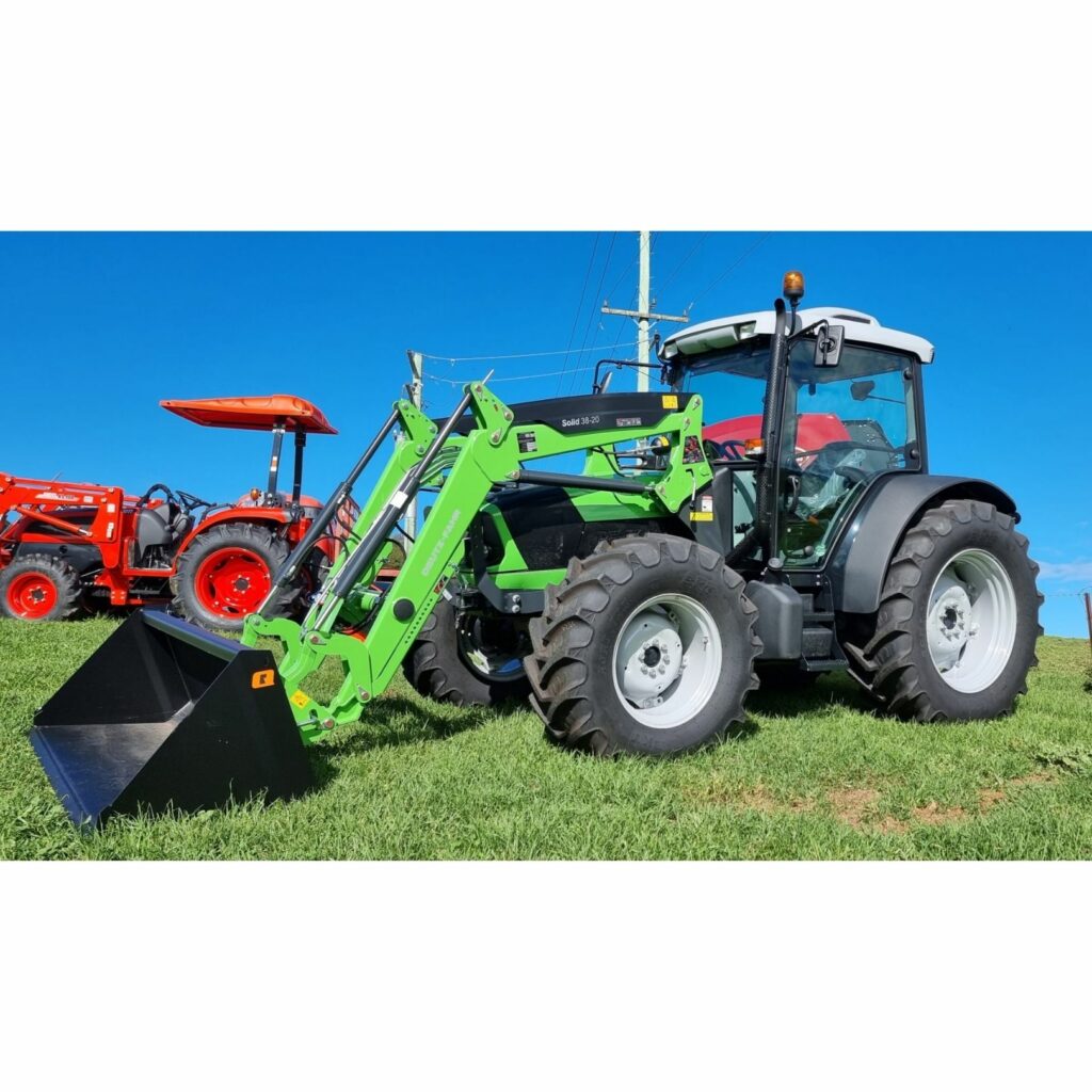 Deutz Agrofarm 115G Cab Tractor with loader fitted